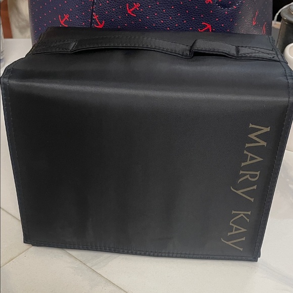 Mary Kay | Bags | New Mary Kay Travel Rollup Bag | Poshmark
